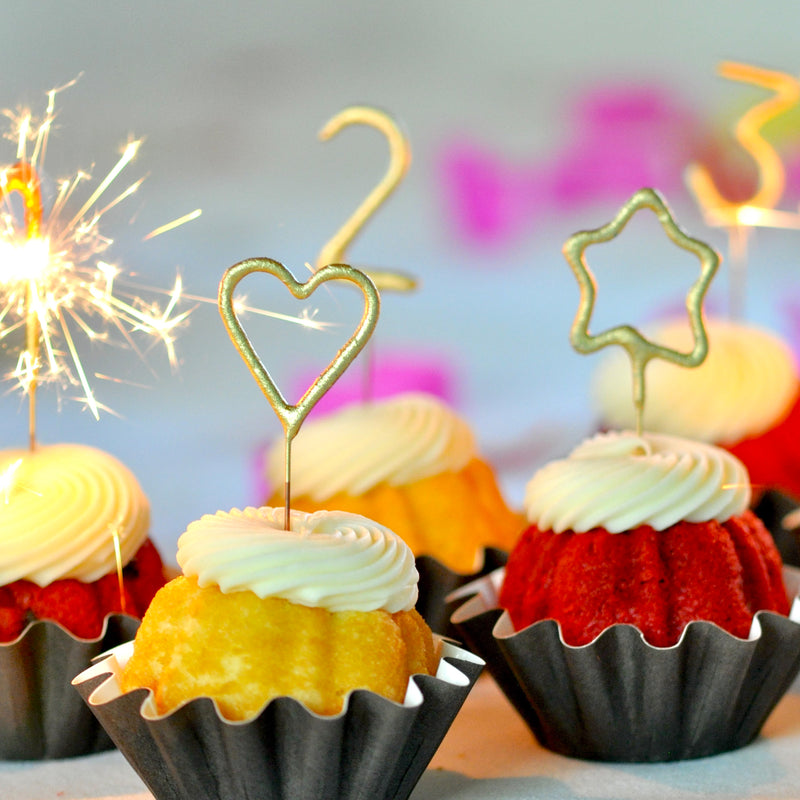 Mini Heart Shaped Gold Sparkler Candle (4") - TOPS Malibu